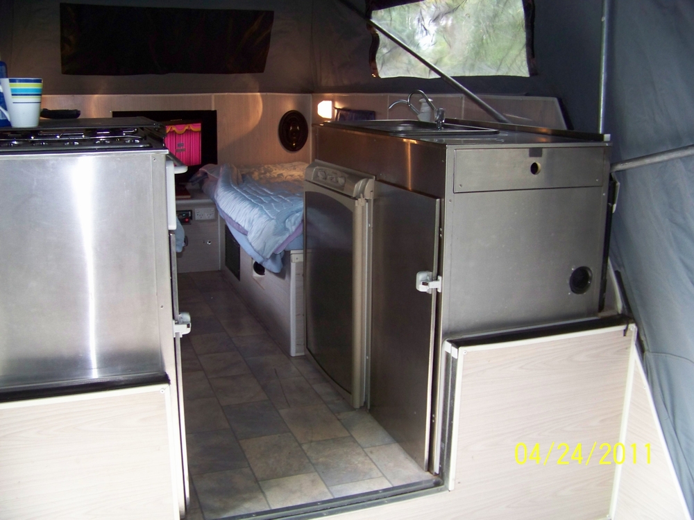 For Sale hard floor off road camper – Cub Space Van | 4x4Earth