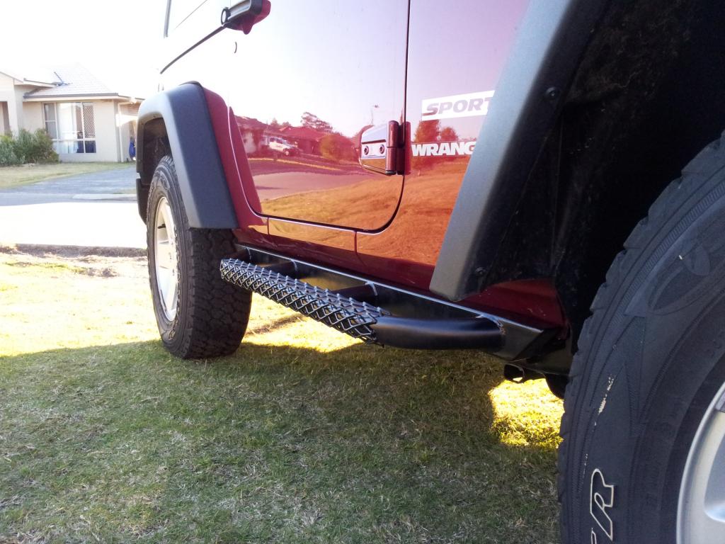 Side steps, rock sliders | 4x4Earth