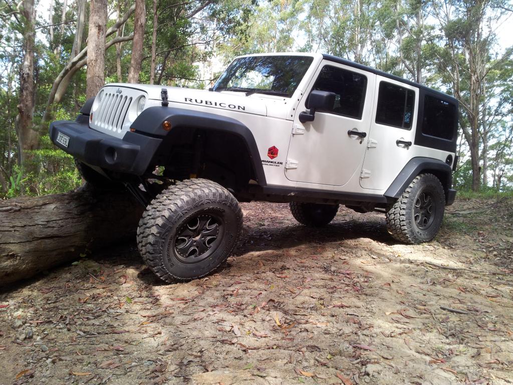 Show Us Ya JEEP | 4x4Earth