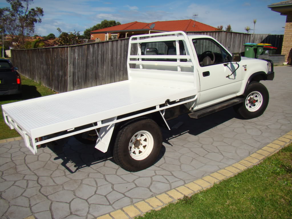 Toyota Hilux 1996 | 4x4Earth