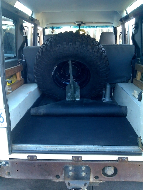 HOW TO soundproof a LR Defender | 4x4Earth