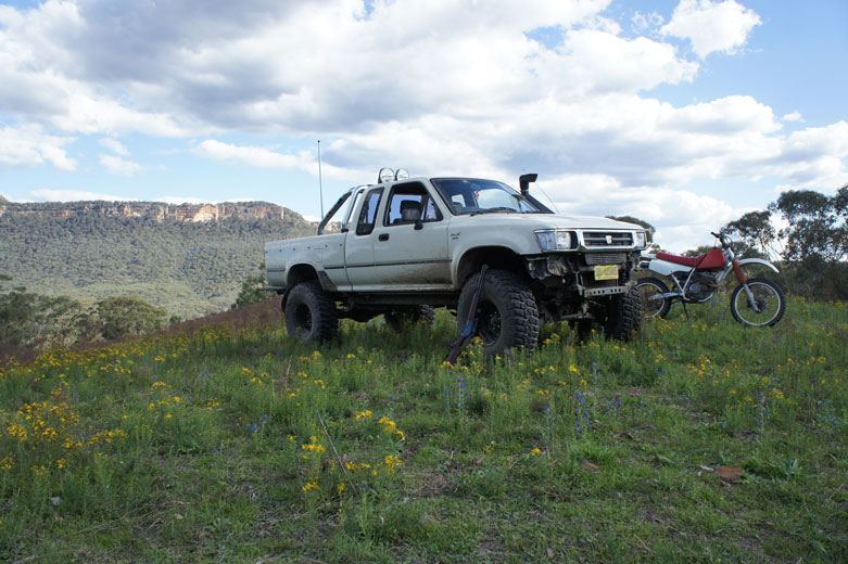 Toyota Hilux Extra Cab Turbo Diesel 1989 | 4x4Earth
