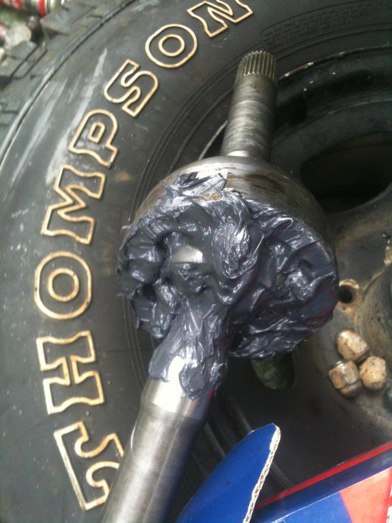 80 Series Swivel Hub Rebuild - How To | 4x4Earth