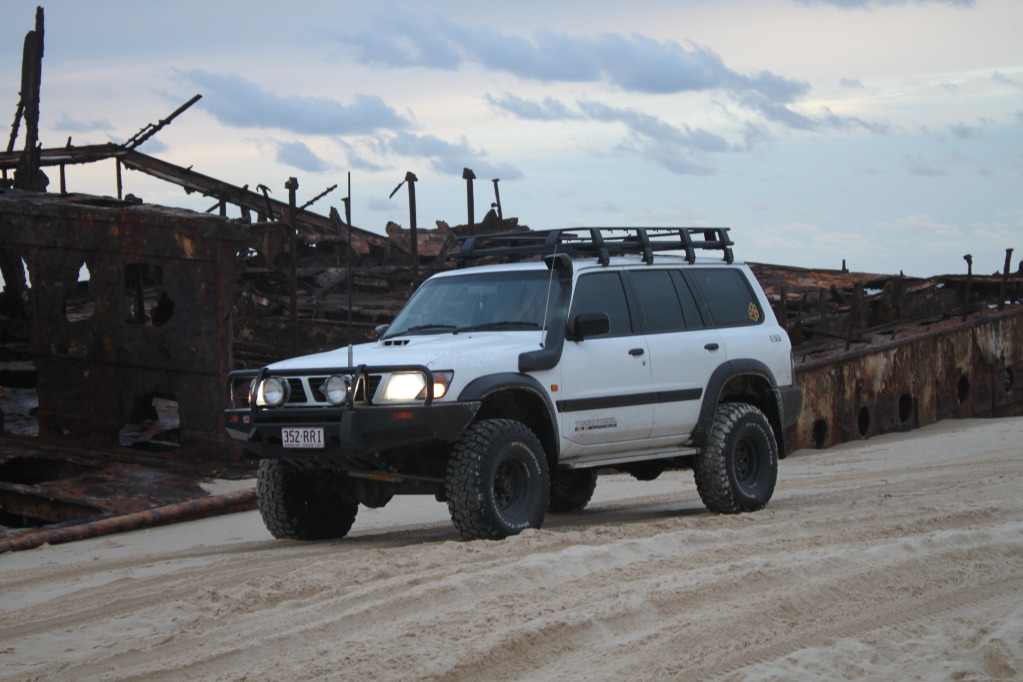 Nissan GU Patrol 1999 | 4x4Earth
