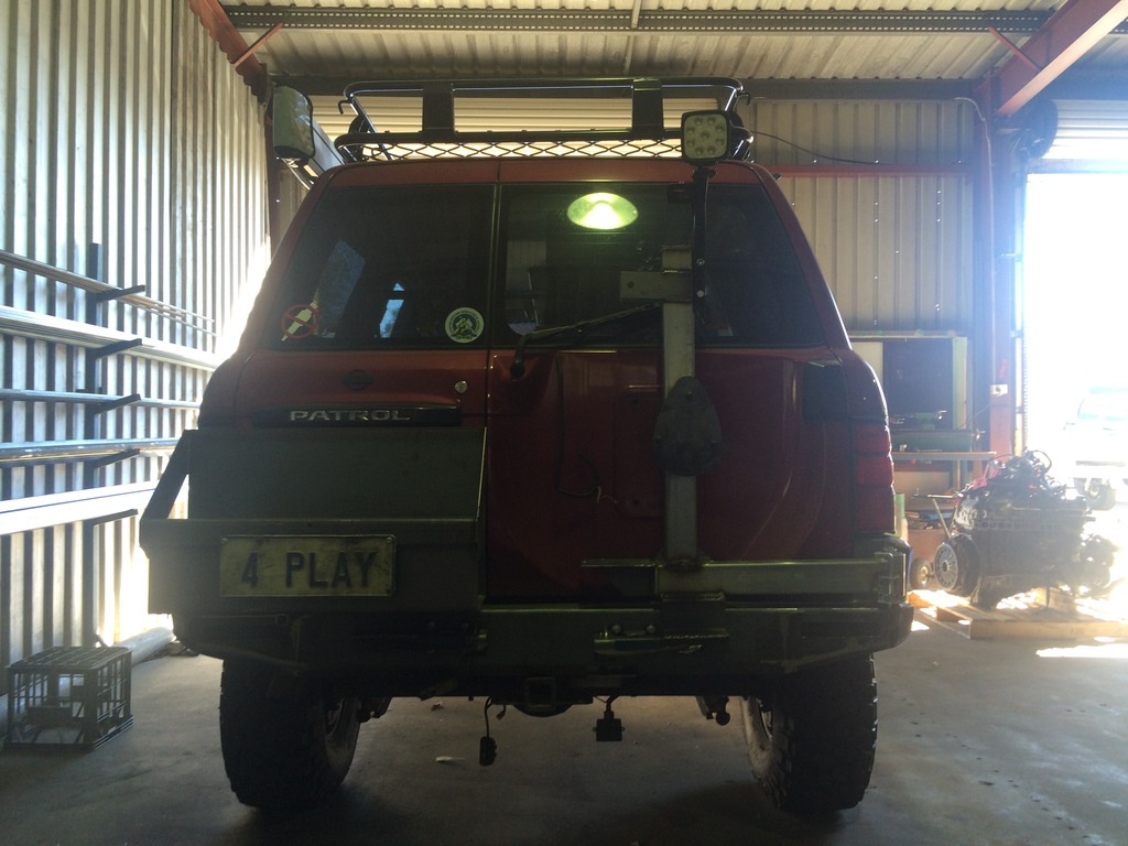 Custom GU Rear Bar | 4x4Earth