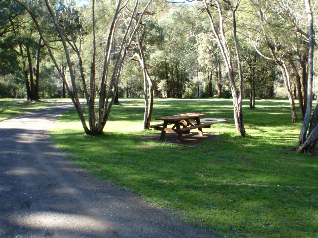 3rd Annual Vic gathering - Skipworth Reserve (ex Granny's Flat trip ...