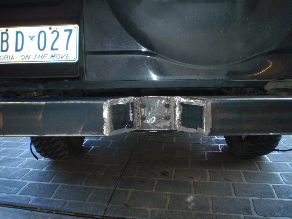 Pajero Custom Rear Bar | 4x4Earth